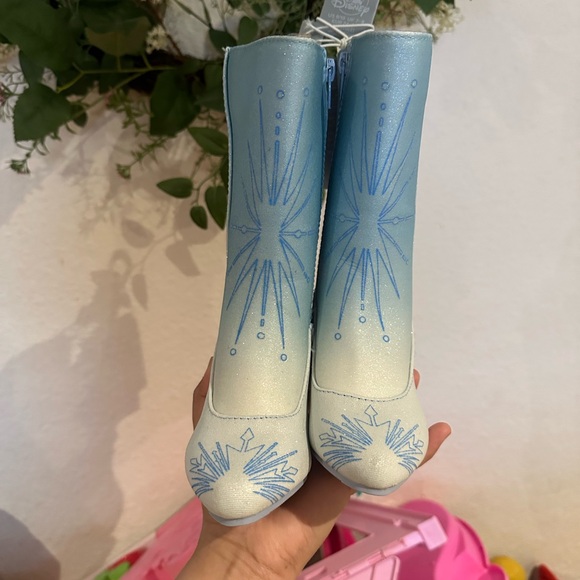 Disney | Shoes | Toddler Girls Side Zip Character Boots 78 | Poshmark